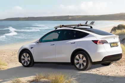 Tesla Model Y: Colours & Options 2024 | Which should you pick ...